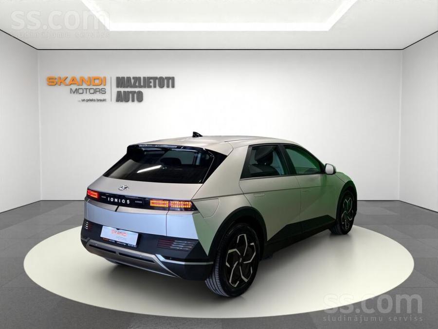 Pelēks Hyundai Ioniq 2023 Rīga, ar dzinēja tilpumu 0.00 L un nobraukumu 20 tūkst. km par 30490 €, foto 7 vietnē AUTOMOTO.COM.LV