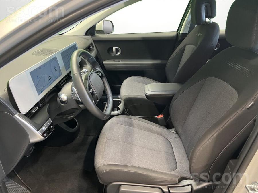 Pelēks Hyundai Ioniq 2023 Rīga, ar dzinēja tilpumu 0.00 L un nobraukumu 20 tūkst. km par 30490 €, foto 11 vietnē AUTOMOTO.COM.LV