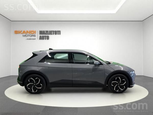 Серый Хендай Ioniq 2023 в Рига, объемом двигателя 0.00 л и пробегом 30 тыс. км за 33490 €, фото 8 на AUTOMOTO.COM.LV
