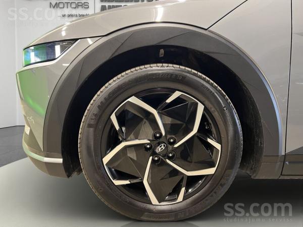 Серый Хендай Ioniq 2023 в Рига, объемом двигателя 0.00 л и пробегом 30 тыс. км за 33490 €, фото 10 на AUTOMOTO.COM.LV