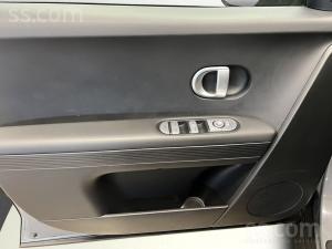 Grey Hyundai Ioniq 2023 in Riga, with an engine capacity of 0.00 L and mileage of 30 thousand km for 33490 €, photo 14 on AUTOMOTO.COM.LV