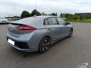 Pelēks Hyundai Ioniq 2016 Viļņa, ar dzinēja tilpumu 1.58 L un nobraukumu 219 tūkst. km par 7500 €, foto 7 vietnē AUTOMOTO.COM.LV