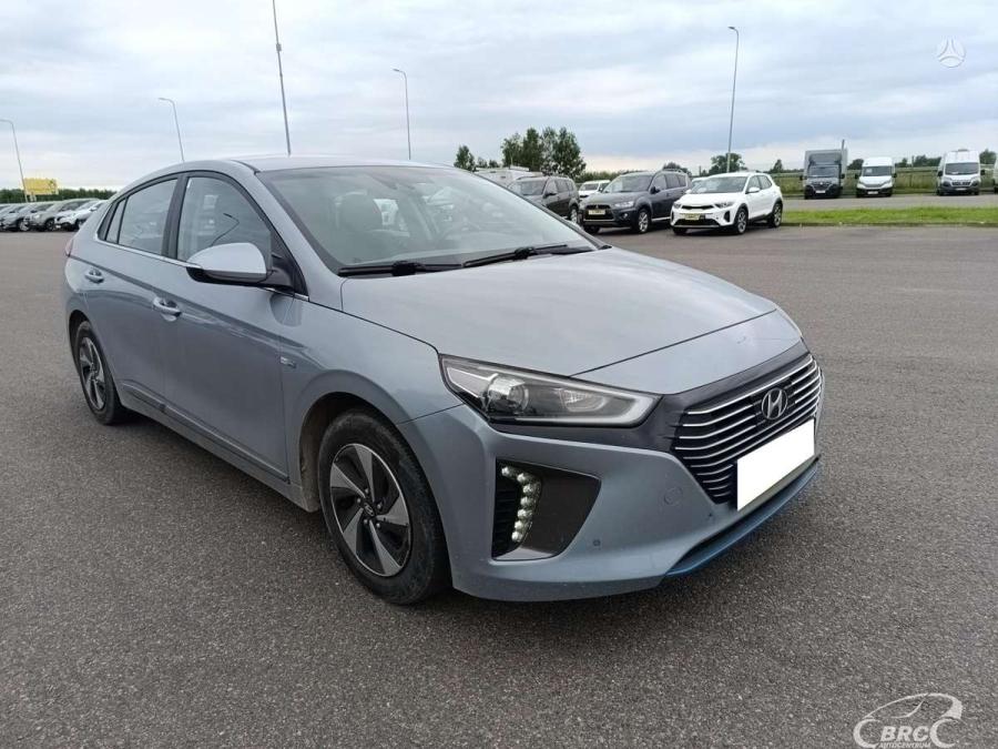 Pelēks Hyundai Ioniq 2016 Viļņa, ar dzinēja tilpumu 1.58 L un nobraukumu 219 tūkst. km par 7500 €, foto 9 vietnē AUTOMOTO.COM.LV