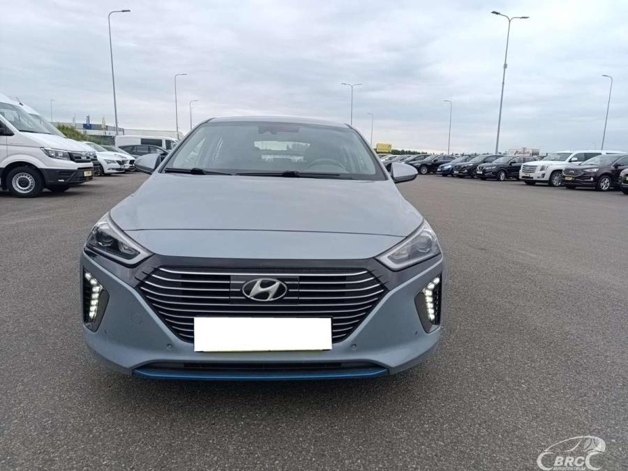 Pelēks Hyundai Ioniq 2016 Viļņa, ar dzinēja tilpumu 1.58 L un nobraukumu 219 tūkst. km par 7500 €, foto 10 vietnē AUTOMOTO.COM.LV