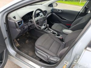 Pelēks Hyundai Ioniq 2016 Viļņa, ar dzinēja tilpumu 1.58 L un nobraukumu 219 tūkst. km par 7500 €, foto 15 vietnē AUTOMOTO.COM.LV