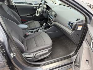 Pelēks Hyundai Ioniq 2016 Kauņa, ar dzinēja tilpumu 1.60 L un nobraukumu 190 tūkst. km par 9700 €, foto 11 vietnē AUTOMOTO.COM.LV