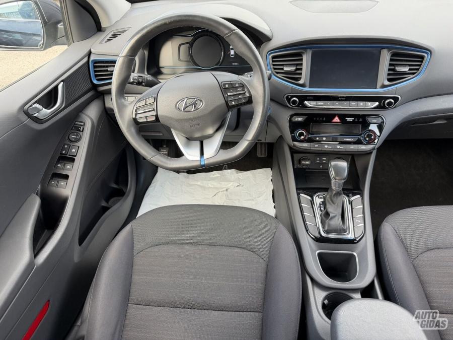 Pelēks Hyundai Ioniq 2016 Kauņa, ar dzinēja tilpumu 1.60 L un nobraukumu 190 tūkst. km par 9700 €, foto 14 vietnē AUTOMOTO.COM.LV