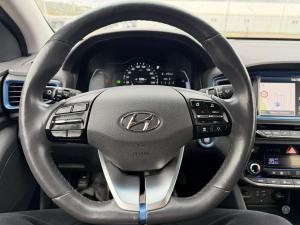 Pelēks Hyundai Ioniq 2016 Viļņa, ar dzinēja tilpumu 1.60 L un nobraukumu 126 tūkst. km par 11900 €, foto 15 vietnē AUTOMOTO.COM.LV