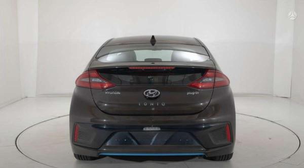 Серый Хендай Ioniq 2017 в Вильнюс, объемом двигателя 1.58 л и пробегом 57 тыс. км за 14950 €, фото 6 на AUTOMOTO.COM.LV