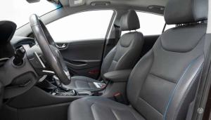 Pelēks Hyundai Ioniq 2017 Viļņa, ar dzinēja tilpumu 1.58 L un nobraukumu 57 tūkst. km par 14950 €, foto 9 vietnē AUTOMOTO.COM.LV