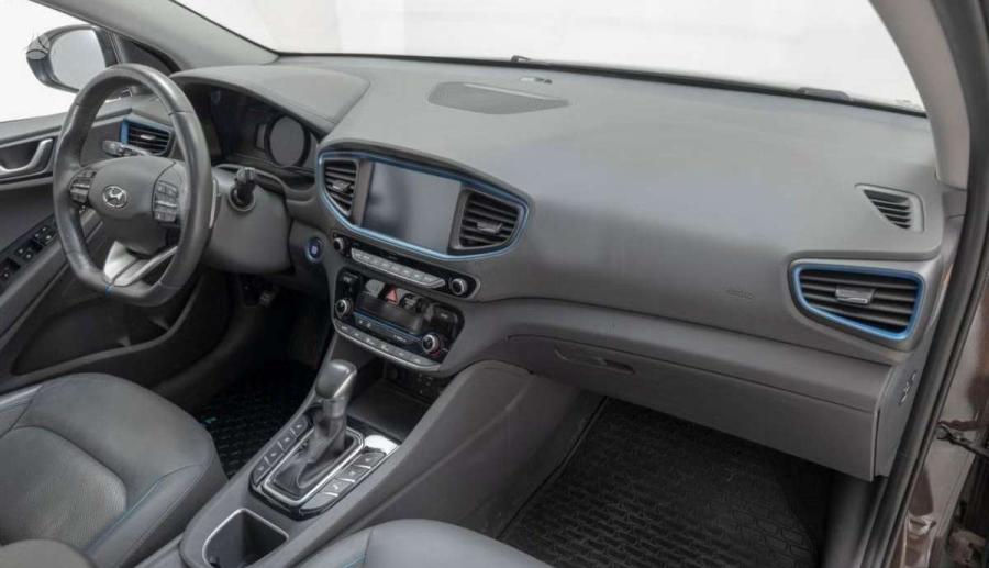 Pelēks Hyundai Ioniq 2017 Viļņa, ar dzinēja tilpumu 1.58 L un nobraukumu 57 tūkst. km par 14950 €, foto 14 vietnē AUTOMOTO.COM.LV