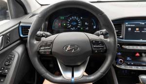 Pelēks Hyundai Ioniq 2017 Viļņa, ar dzinēja tilpumu 1.58 L un nobraukumu 57 tūkst. km par 14950 €, foto 22 vietnē AUTOMOTO.COM.LV