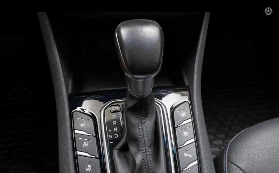 Pelēks Hyundai Ioniq 2017 Viļņa, ar dzinēja tilpumu 1.58 L un nobraukumu 57 tūkst. km par 14950 €, foto 35 vietnē AUTOMOTO.COM.LV