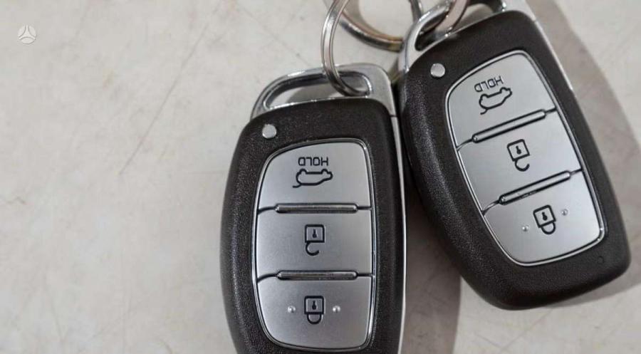 Pelēks Hyundai Ioniq 2017 Viļņa, ar dzinēja tilpumu 1.58 L un nobraukumu 57 tūkst. km par 14950 €, foto 44 vietnē AUTOMOTO.COM.LV