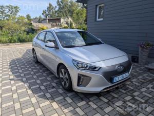 Pelēks Hyundai Ioniq 2017 Jūrmala, ar dzinēja tilpumu 1.60 L un nobraukumu 177 tūkst. km par 11490 €, foto 3 vietnē AUTOMOTO.COM.LV