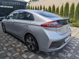 Pelēks Hyundai Ioniq 2017 Jūrmala, ar dzinēja tilpumu 1.60 L un nobraukumu 177 tūkst. km par 11490 €, foto 5 vietnē AUTOMOTO.COM.LV