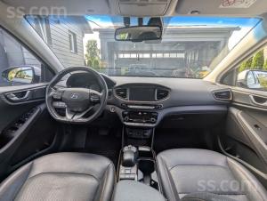 Pelēks Hyundai Ioniq 2017 Jūrmala, ar dzinēja tilpumu 1.60 L un nobraukumu 177 tūkst. km par 11490 €, foto 7 vietnē AUTOMOTO.COM.LV