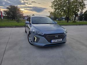 Серый Хендай Ioniq 2017 в Паневежис, объемом двигателя 1.58 л и пробегом 105 тыс. км за 12800 €, фото  на AUTOMOTO.COM.LV