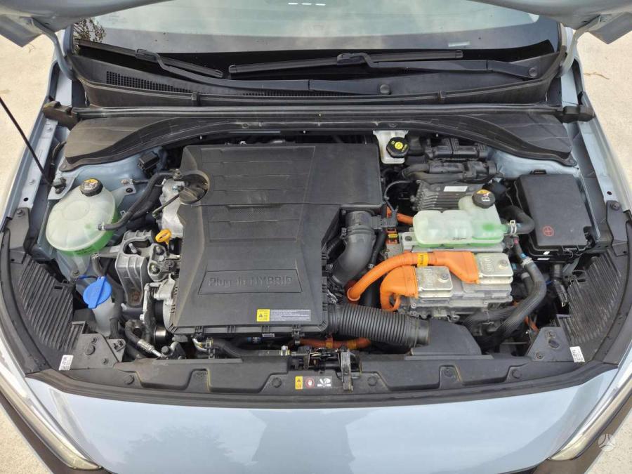 Серый Хендай Ioniq 2017 в Паневежис, объемом двигателя 1.58 л и пробегом 105 тыс. км за 12800 €, фото 9 на AUTOMOTO.COM.LV
