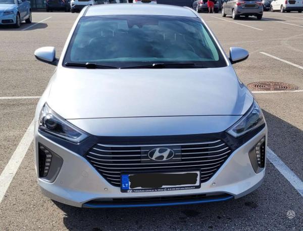Серый Хендай Ioniq 2017 в Вильнюс, объемом двигателя 1.58 л и пробегом 93 тыс. км за 13000 €, фото 3 на AUTOMOTO.COM.LV