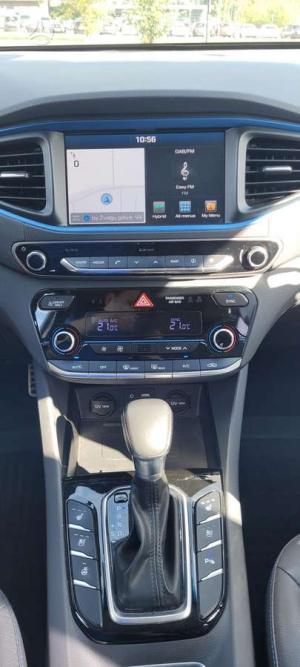 Серый Хендай Ioniq 2017 в Вильнюс, объемом двигателя 1.58 л и пробегом 93 тыс. км за 13000 €, фото 22 на AUTOMOTO.COM.LV