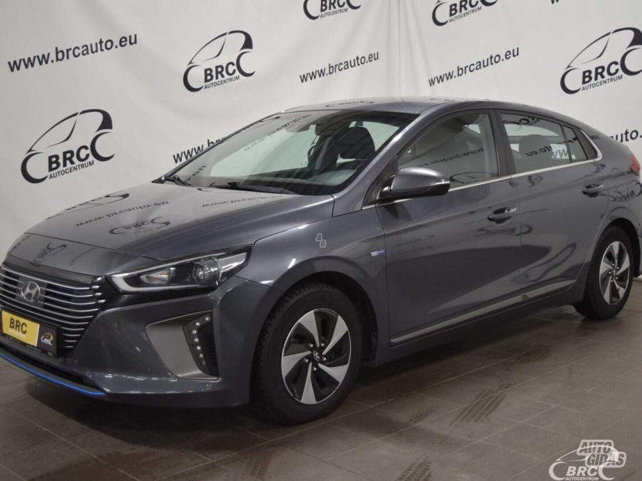 Серый Хендай Ioniq 2018 в Рига, объемом двигателя 1.60 л и пробегом 140 тыс. км за 10500 €, фото 1 на AUTOMOTO.COM.LV