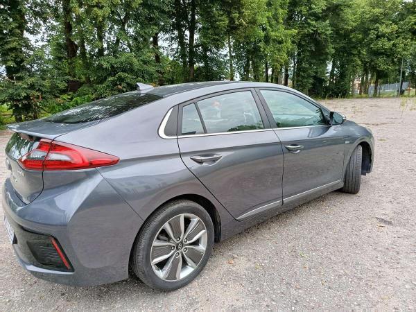 Серый Хендай Ioniq 2018 в Расейняй, объемом двигателя 1.58 л и пробегом 185 тыс. км за 8800 €, фото 8 на AUTOMOTO.COM.LV
