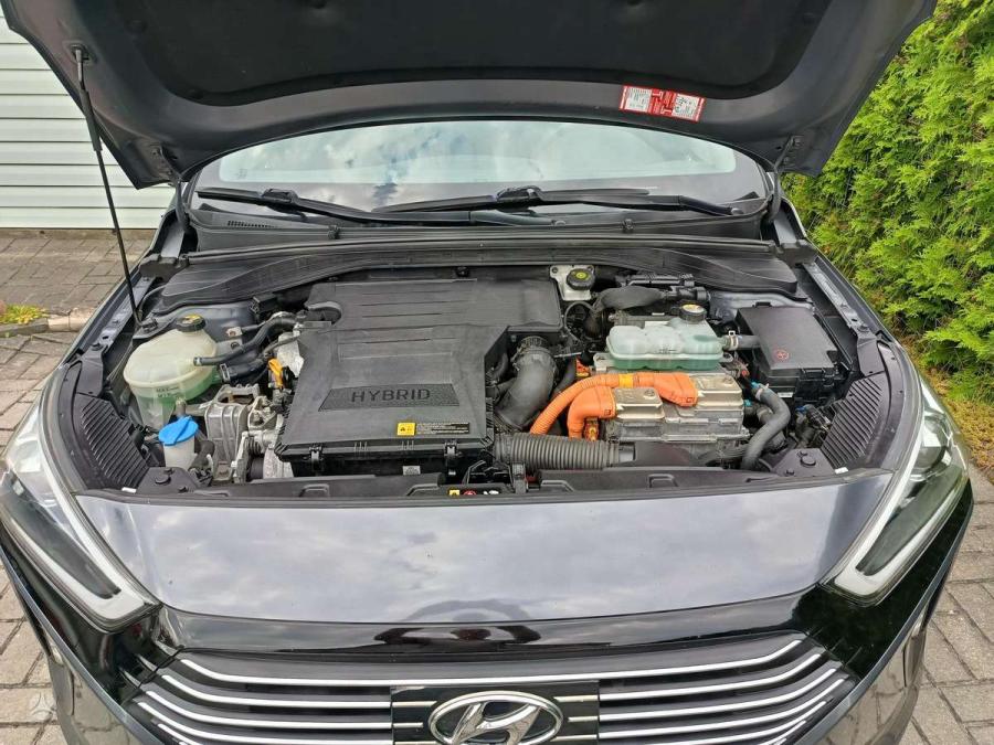 Серый Хендай Ioniq 2018 в Расейняй, объемом двигателя 1.58 л и пробегом 185 тыс. км за 8800 €, фото 10 на AUTOMOTO.COM.LV