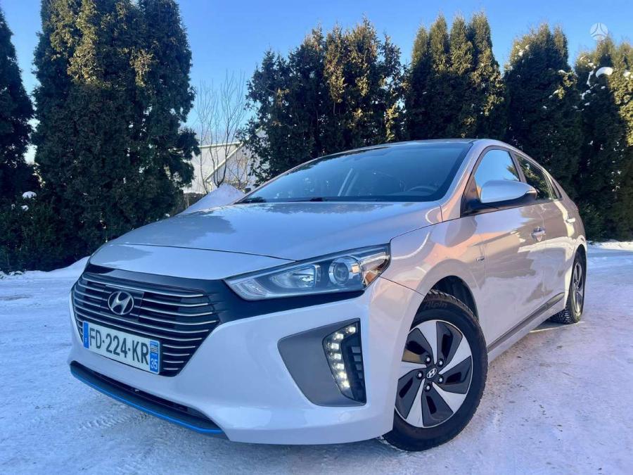 Pelēks Hyundai Ioniq 2019 Tauragė, ar dzinēja tilpumu 1.58 L un nobraukumu 175 tūkst. km par 10990 €, foto 2 vietnē AUTOMOTO.COM.LV