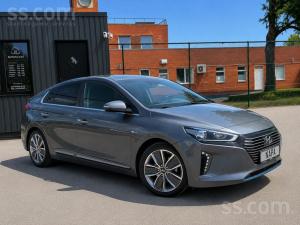 Pelēks Hyundai Ioniq 2019 Rīga, ar dzinēja tilpumu 1.60 L un nobraukumu 143 tūkst. km par 10900 €, foto 5 vietnē AUTOMOTO.COM.LV