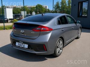Pelēks Hyundai Ioniq 2019 Rīga, ar dzinēja tilpumu 1.60 L un nobraukumu 143 tūkst. km par 10900 €, foto 7 vietnē AUTOMOTO.COM.LV