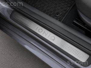 Pelēks Hyundai Ioniq 2019 Rīga, ar dzinēja tilpumu 1.60 L un nobraukumu 143 tūkst. km par 10900 €, foto 12 vietnē AUTOMOTO.COM.LV