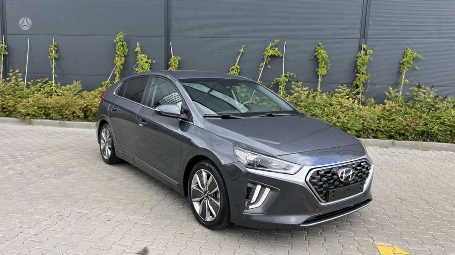 Серый Хендай Ioniq 2019 в Вильнюс, объемом двигателя 1.58 л и пробегом 320 тыс. км за 7300 €, фото 3 на AUTOMOTO.COM.LV