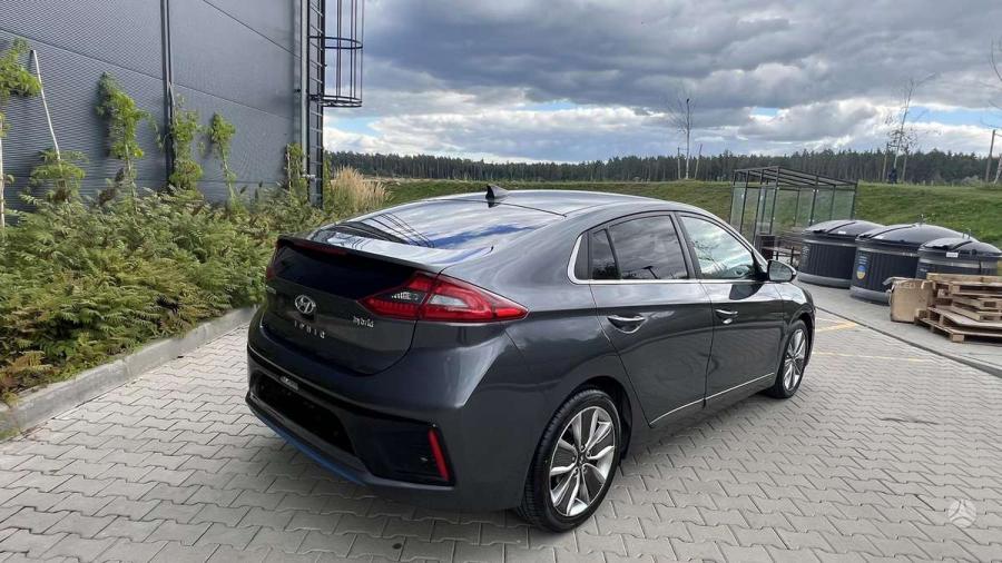 Серый Хендай Ioniq 2019 в Вильнюс, объемом двигателя 1.58 л и пробегом 320 тыс. км за 7300 €, фото 7 на AUTOMOTO.COM.LV