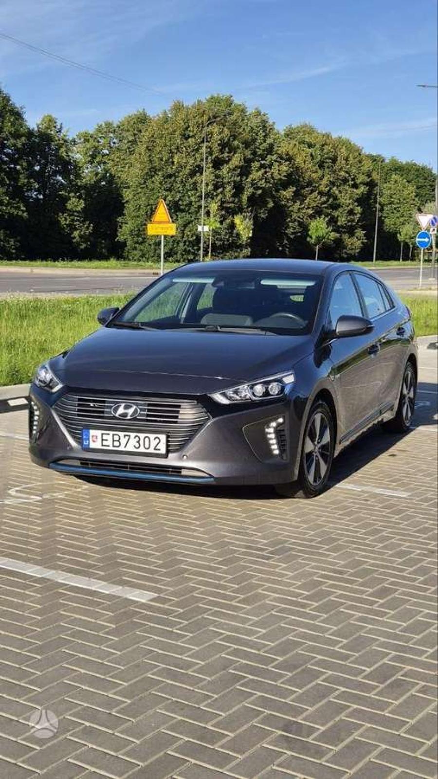 Pelēks Hyundai Ioniq 2019 Kauņa, ar dzinēja tilpumu 1.58 L un nobraukumu 186 tūkst. km par 11500 €, foto 1 vietnē AUTOMOTO.COM.LV