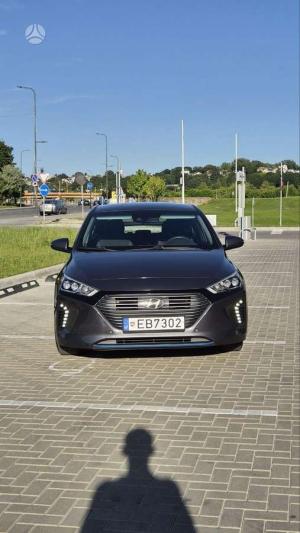 Pelēks Hyundai Ioniq 2019 Kauņa, ar dzinēja tilpumu 1.58 L un nobraukumu 186 tūkst. km par 11500 €, foto 3 vietnē AUTOMOTO.COM.LV