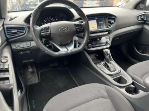 Grey Hyundai Ioniq 2019 in Taurage, with an engine capacity of 1.58 L and mileage of 176 thousand km for 8990 €, photo 13 on AUTOMOTO.COM.LV
