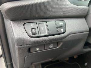 Grey Hyundai Ioniq 2019 in Taurage, with an engine capacity of 1.58 L and mileage of 176 thousand km for 8990 €, photo 16 on AUTOMOTO.COM.LV