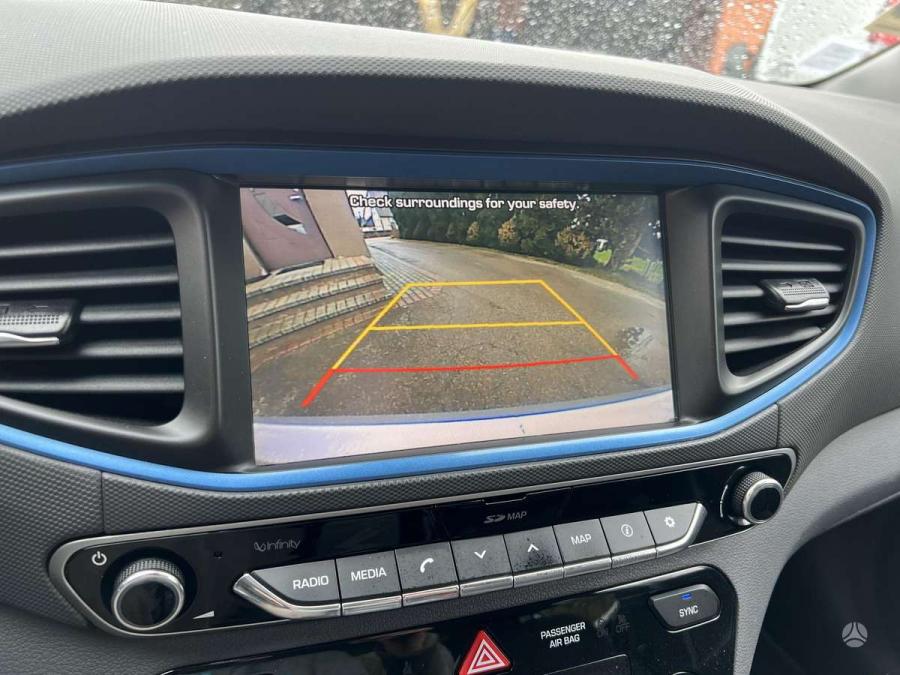 Grey Hyundai Ioniq 2019 in Taurage, with an engine capacity of 1.58 L and mileage of 176 thousand km for 8990 €, photo 22 on AUTOMOTO.COM.LV