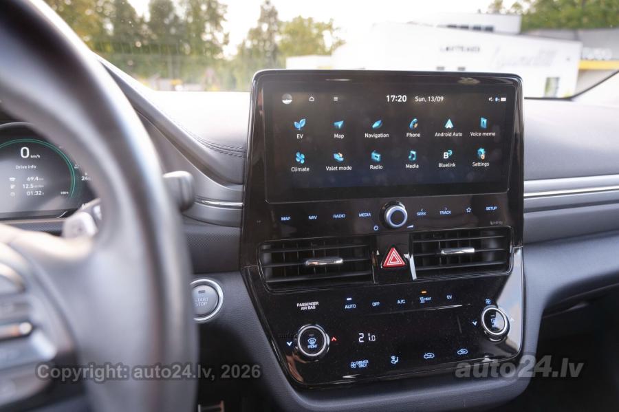 Серый Хендай Ioniq 2019 в Тарту, объемом двигателя 0.00 л и пробегом 62 тыс. км за 15990 €, фото 12 на AUTOMOTO.COM.LV