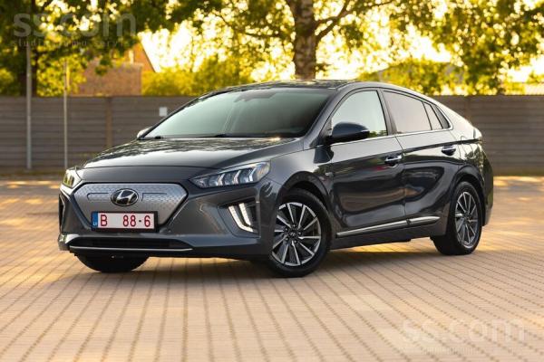 Pelēks Hyundai Ioniq 2020 Jelgava, ar dzinēja tilpumu 0.00 L un nobraukumu 88 tūkst. km par 18500 €, foto 4 vietnē AUTOMOTO.COM.LV