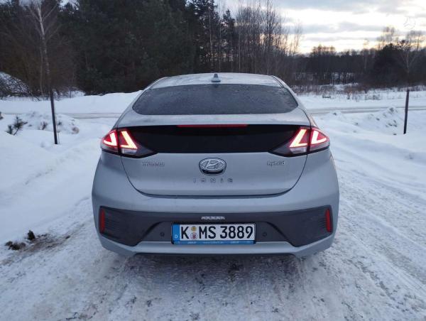 Pelēks Hyundai Ioniq 2020 Viļņa, ar dzinēja tilpumu 1.58 L un nobraukumu 342 tūkst. km par 8799 €, foto 6 vietnē AUTOMOTO.COM.LV
