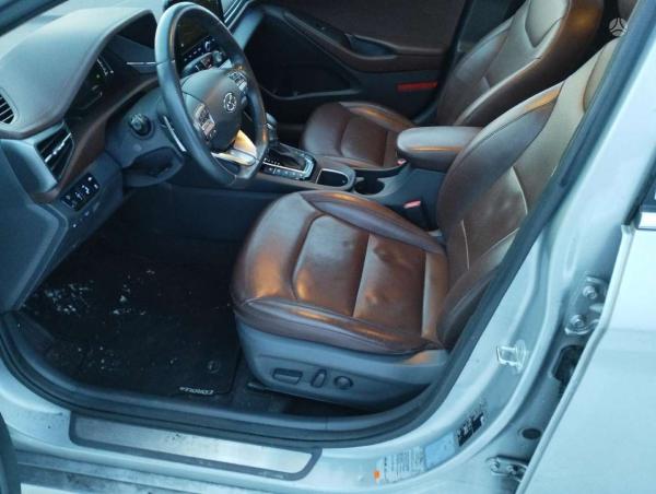 Pelēks Hyundai Ioniq 2020 Viļņa, ar dzinēja tilpumu 1.58 L un nobraukumu 342 tūkst. km par 8799 €, foto 11 vietnē AUTOMOTO.COM.LV