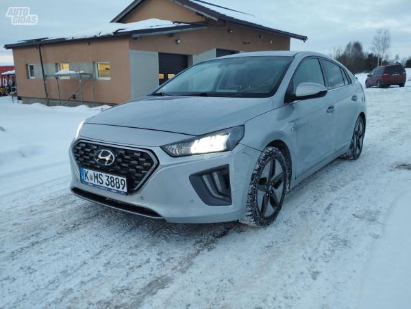 Pelēks Hyundai Ioniq 2020 Viļņa, ar dzinēja tilpumu 1.60 L un nobraukumu 342 tūkst. km par 8799 €, foto 1 vietnē AUTOMOTO.COM.LV