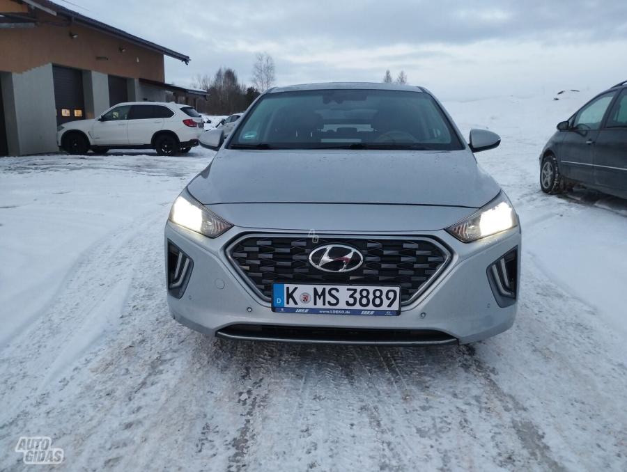 Серый Хендай Ioniq 2020 в Вильнюс, объемом двигателя 1.60 л и пробегом 342 тыс. км за 8799 €, фото 2 на AUTOMOTO.COM.LV