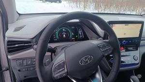 Grey Hyundai Ioniq 2020 in Vilnius, with an engine capacity of 1.60 L and mileage of 60 thousand km for 15600 €, photo 18 on AUTOMOTO.COM.LV