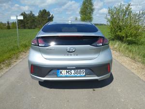 Pelēks Hyundai Ioniq 2020 Viļņa, ar dzinēja tilpumu 1.60 L un nobraukumu 343 tūkst. km par 9800 €, foto 6 vietnē AUTOMOTO.COM.LV