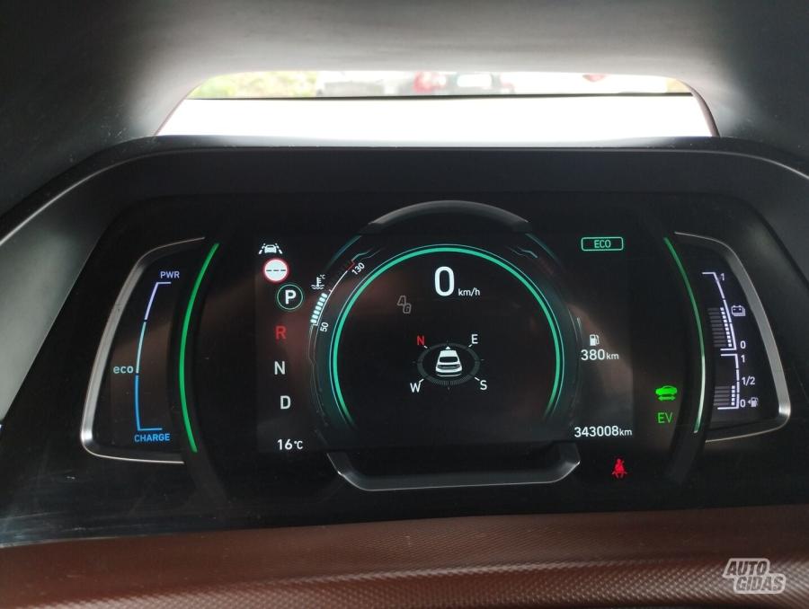 Pelēks Hyundai Ioniq 2020 Viļņa, ar dzinēja tilpumu 1.60 L un nobraukumu 343 tūkst. km par 9800 €, foto 18 vietnē AUTOMOTO.COM.LV
