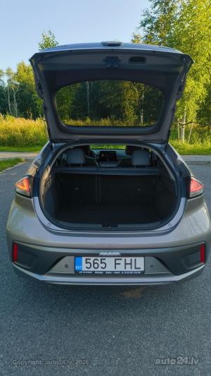 Серый Хендай Ioniq 2020 в Таллин, объемом двигателя 0.00 л и пробегом 97 тыс. км за 17999 €, фото 10 на AUTOMOTO.COM.LV