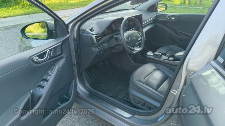 Серый Хендай Ioniq 2020 в Таллин, объемом двигателя 0.00 л и пробегом 97 тыс. км за 17999 €, фото 14 на AUTOMOTO.COM.LV